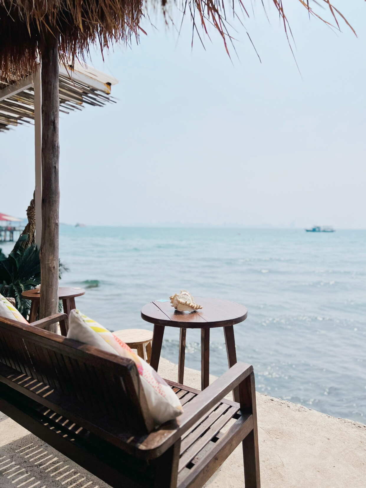 Fat Submarine Cafe • หากินตระเวนกินตามอยาก